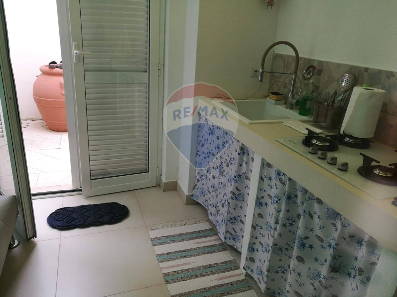 Appartamento in vendita a Ponza