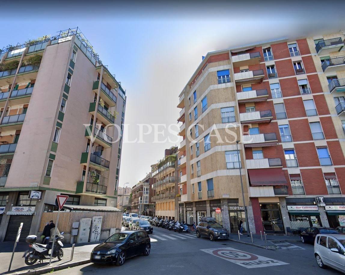Negozio in vendita a Milano