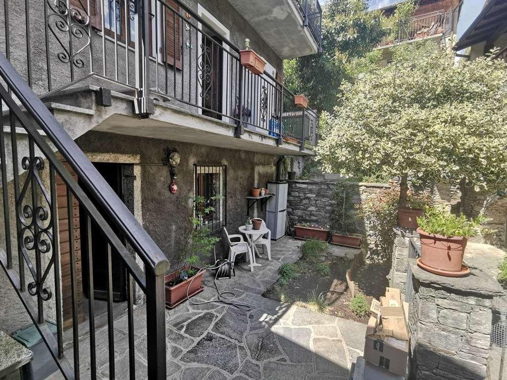 Porzione di casa in vendita a San Bernardino Verbano