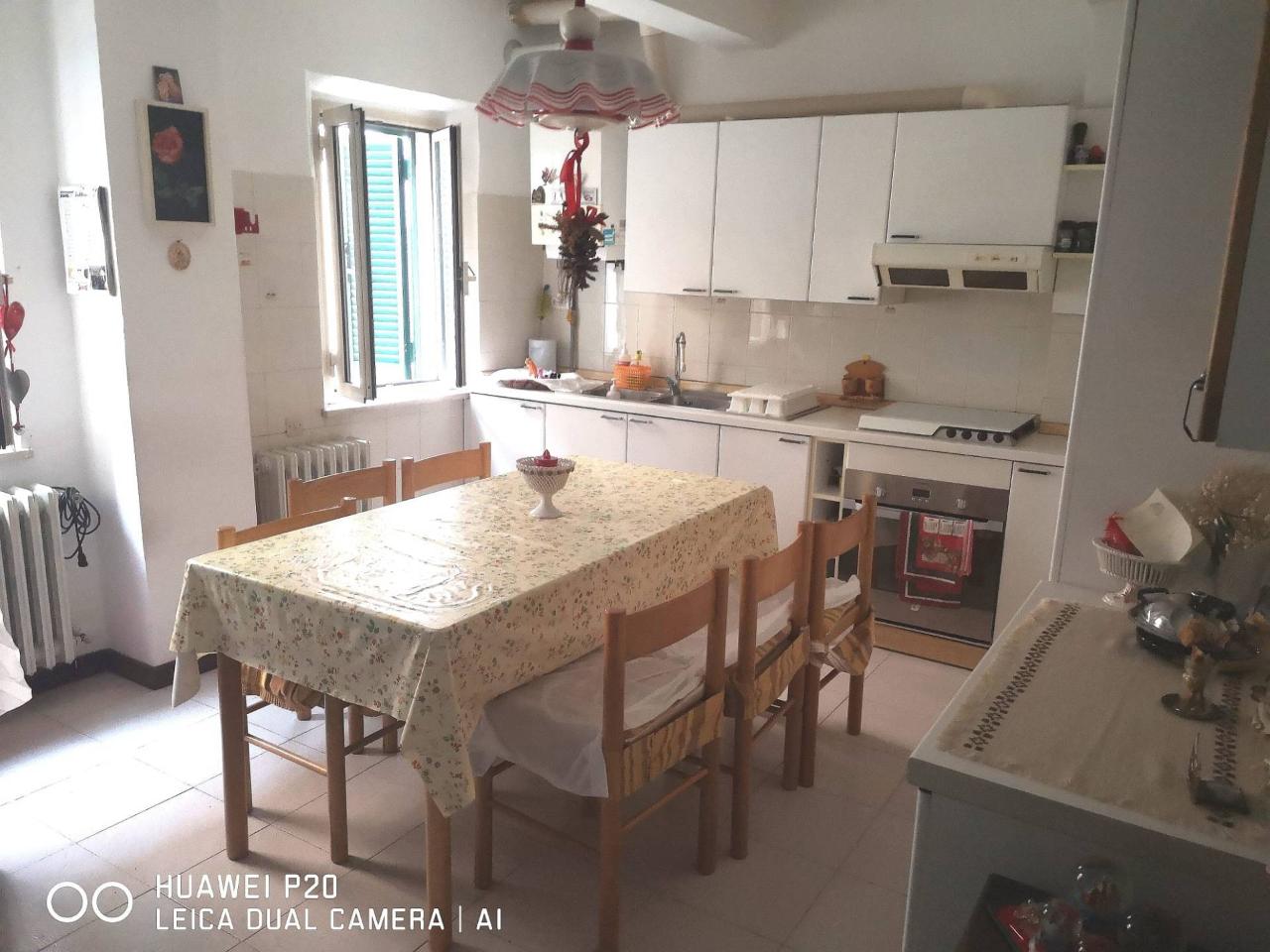 Casa indipendente in vendita a Fabriano