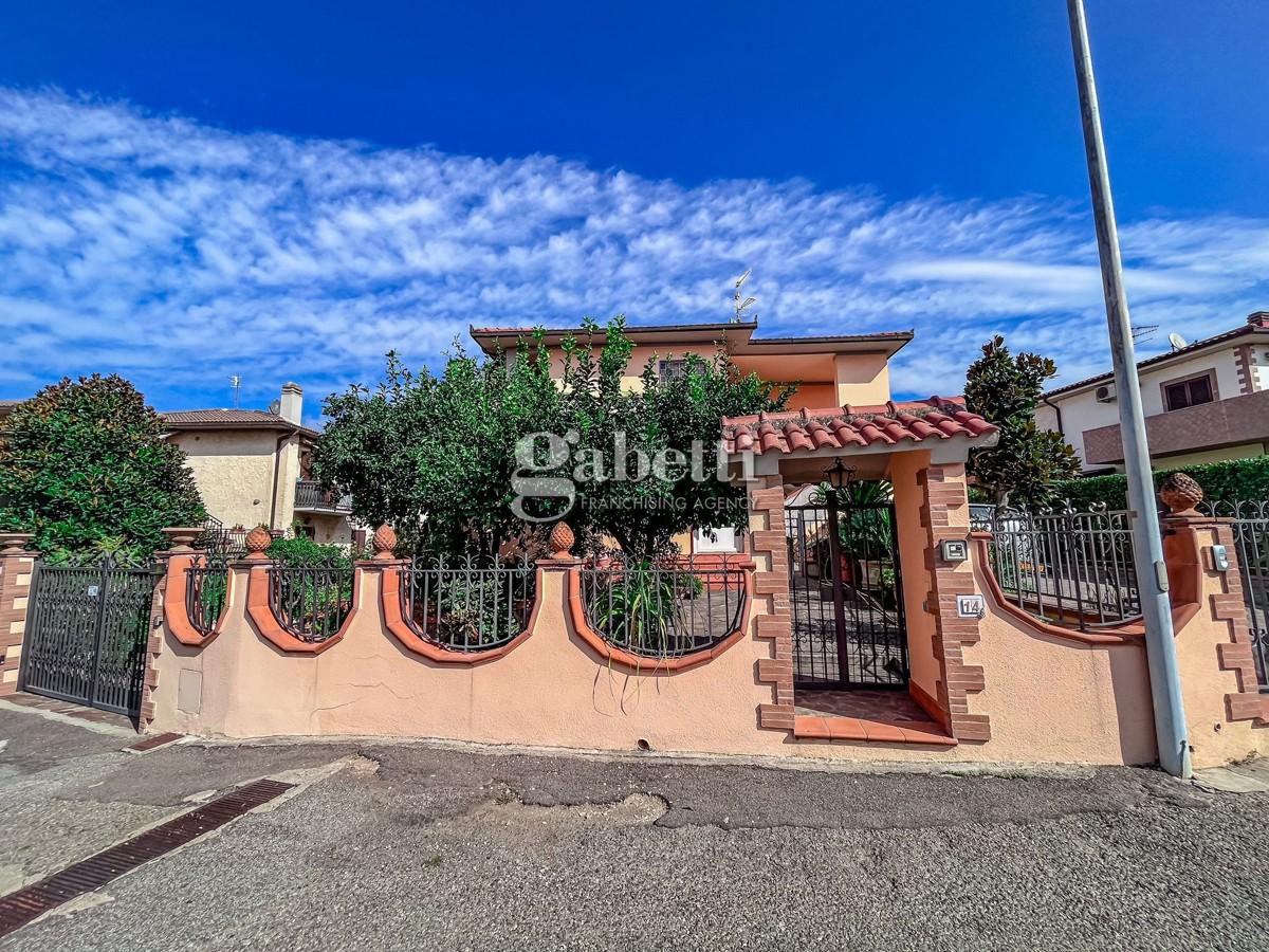 Appartamento in vendita a Roccastrada