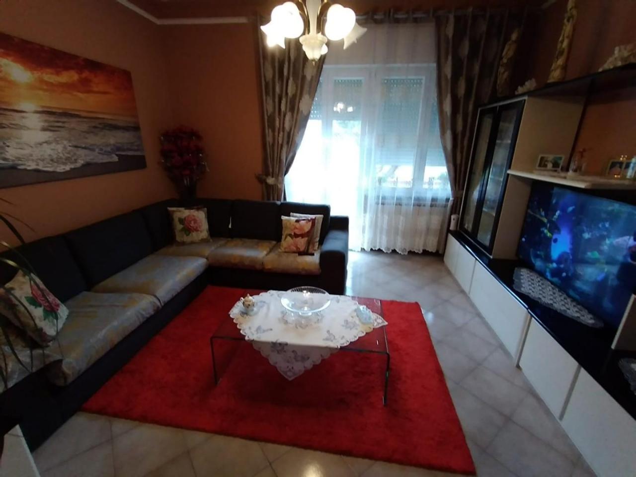 Appartamento in vendita a Carrara