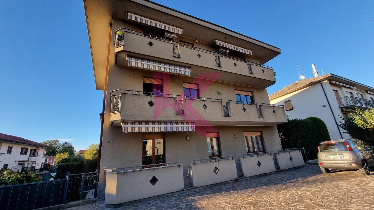 Appartamento in vendita a Cantu'