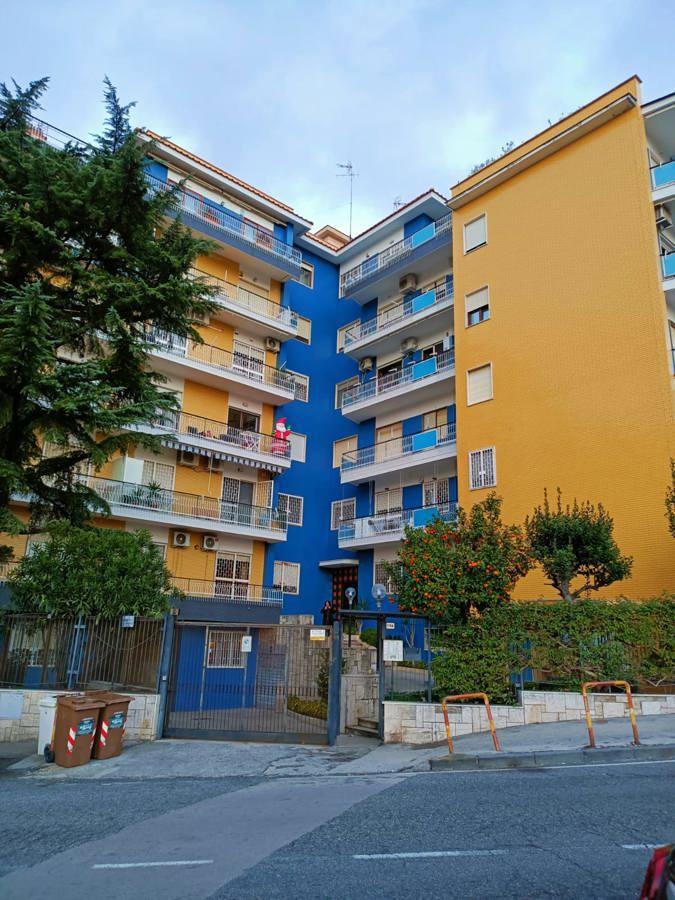 Appartamento in vendita a Napoli