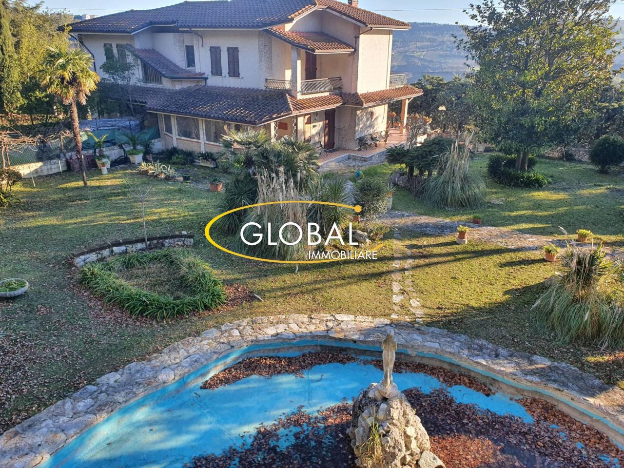 Villa in vendita a Ancona