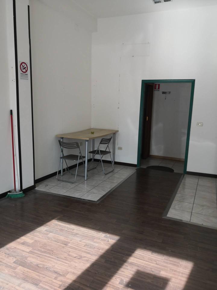 Negozio in vendita a Ancona