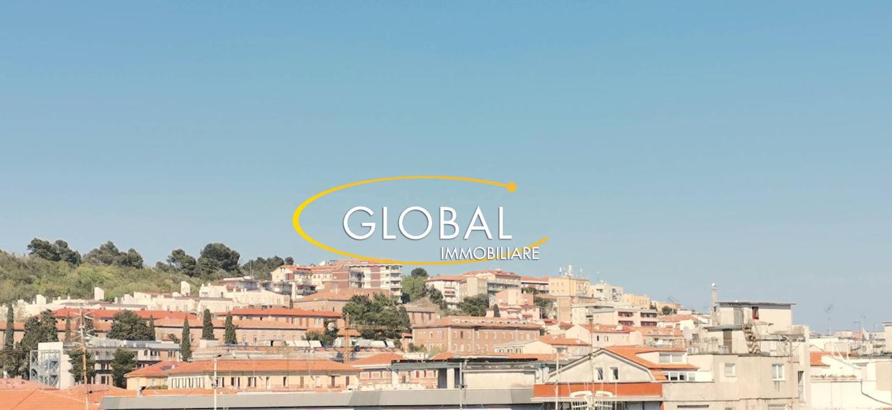 Appartamento in vendita a Ancona