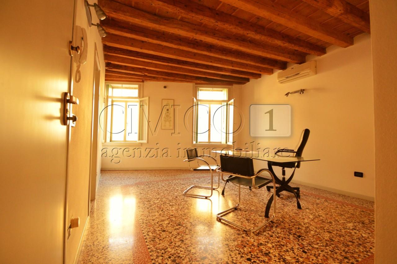Ufficio in affitto a Vicenza