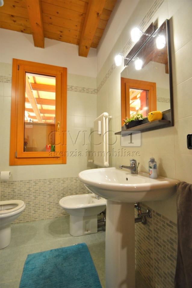 Villa a schiera in vendita a Barbarano Mossano Foto-16