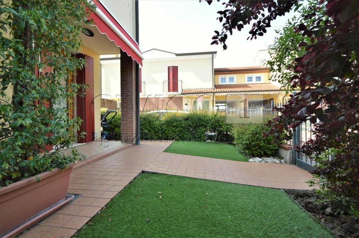 Villa a schiera in vendita a Barbarano Mossano