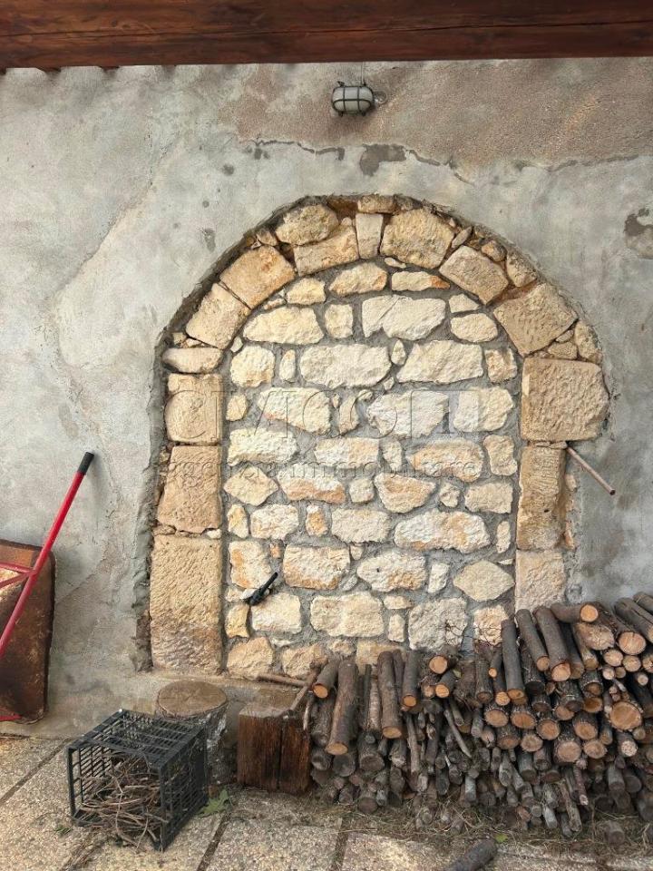 Rustico in vendita a Villaga