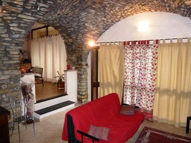 Appartamento in vendita a Imperia