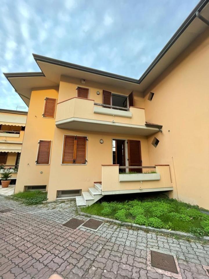 Porzione di casa in vendita a Massa