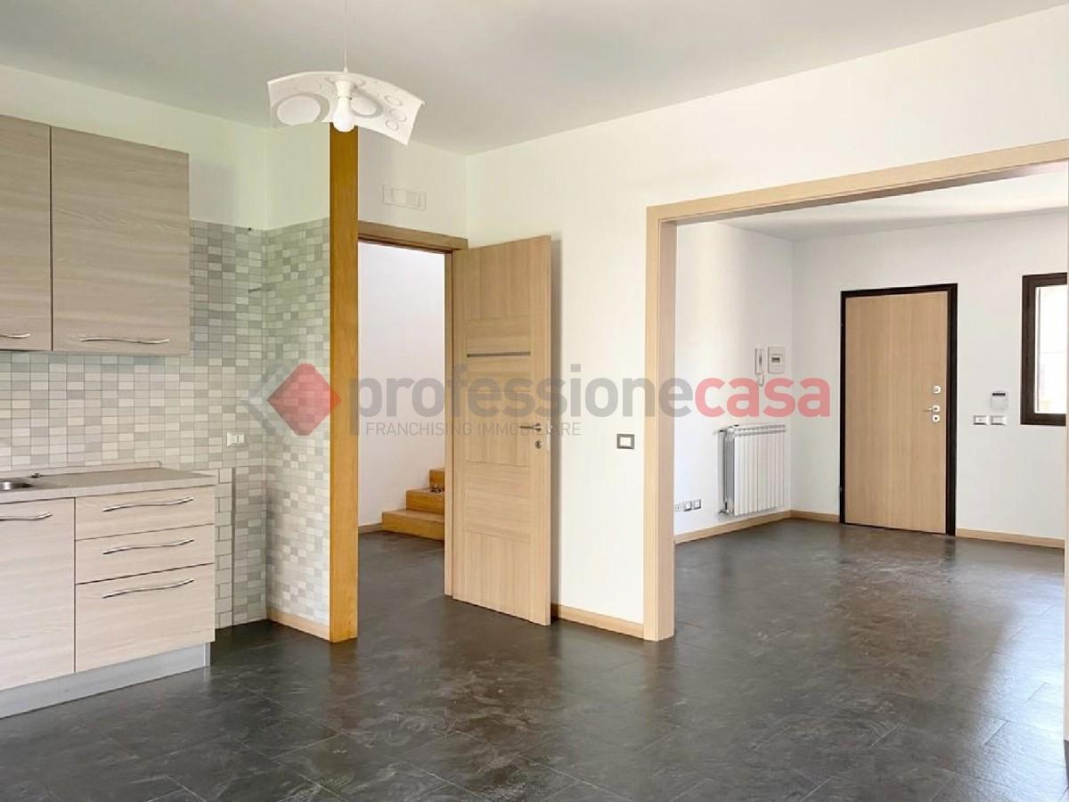 Villa a schiera in vendita a Belpasso