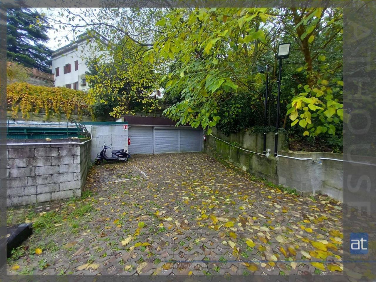 Box in vendita a Trieste