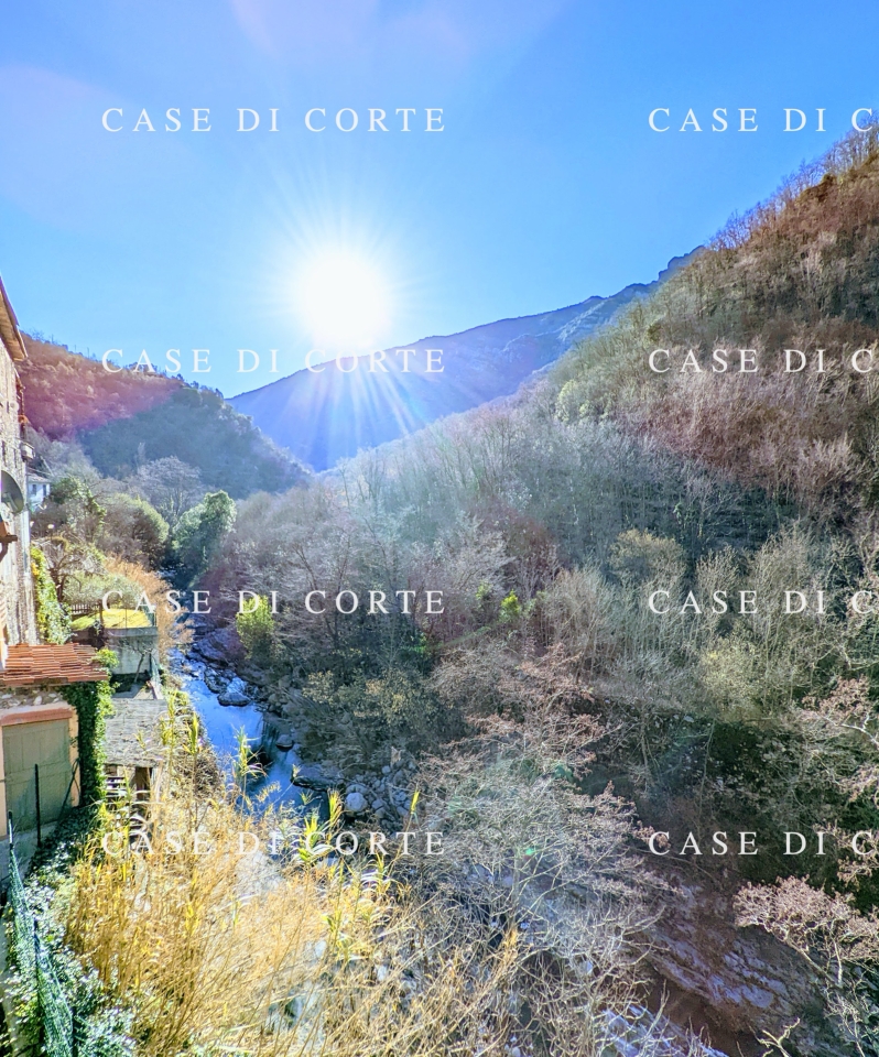 Abitazione tipica in vendita a Castelbianco