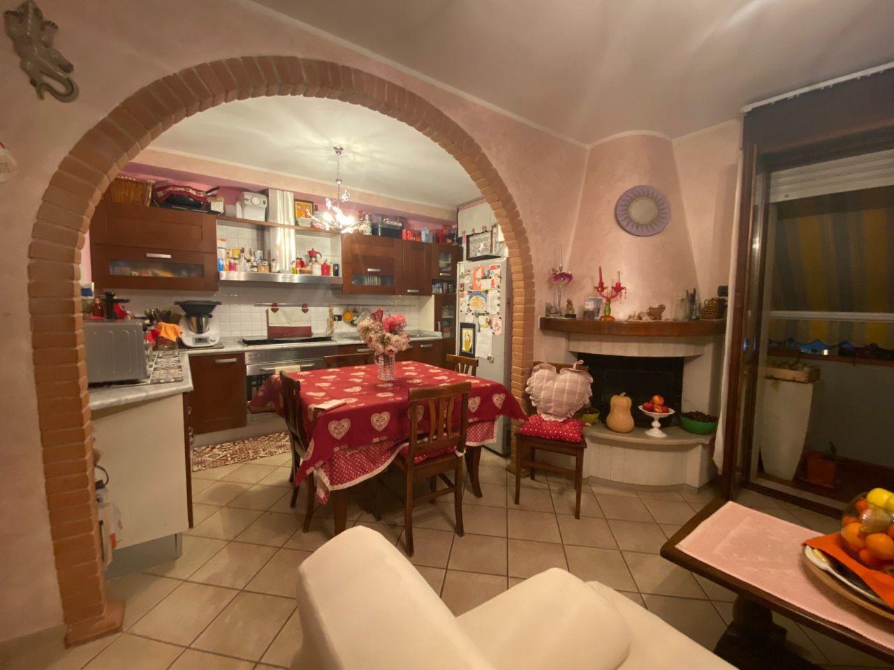 Appartamento in vendita a Massa