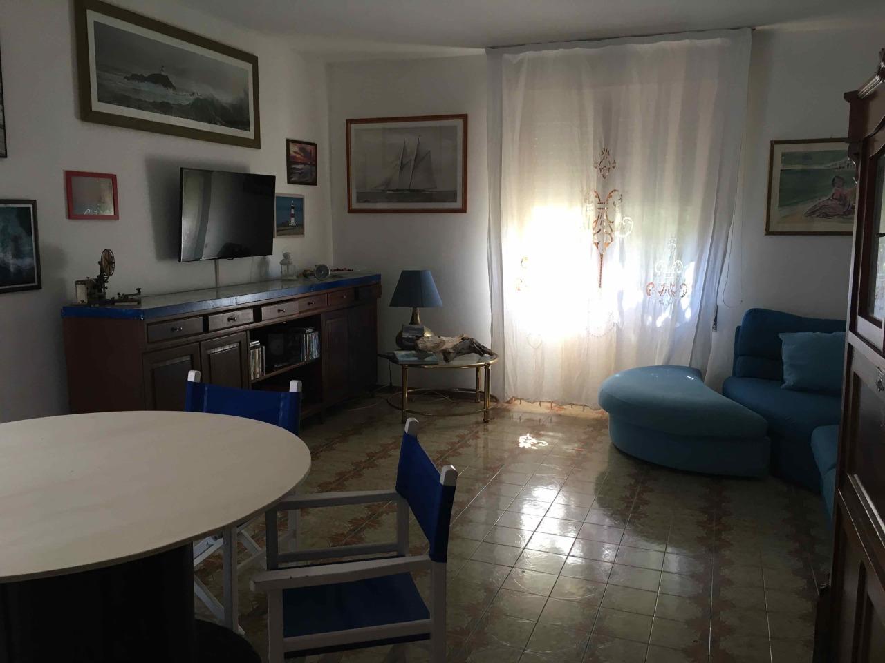 Casa indipendente in vendita a Carrara