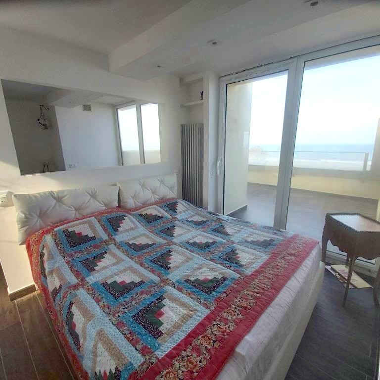 Appartamento in vendita a Riccione