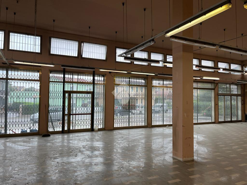 Negozio in affitto a Conselve