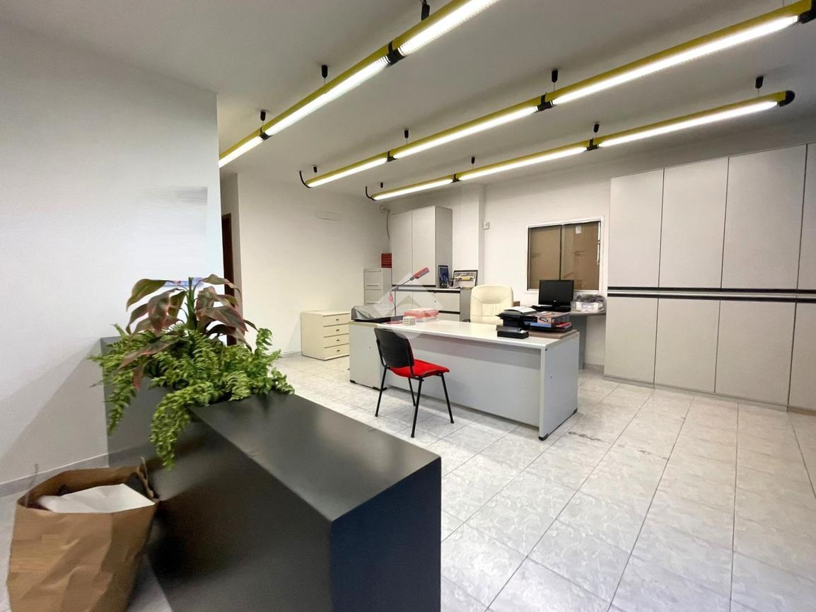 Ufficio in affitto a Montegrotto Terme