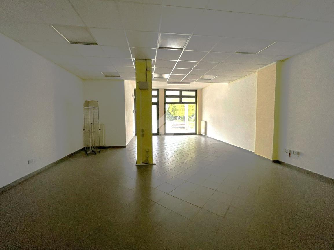 Negozio in affitto a Masera' Di Padova
