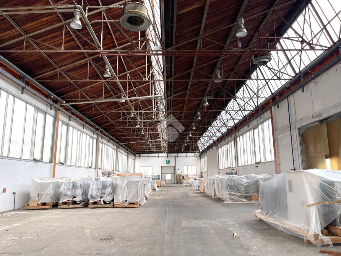 Capannone in affitto a Battaglia Terme