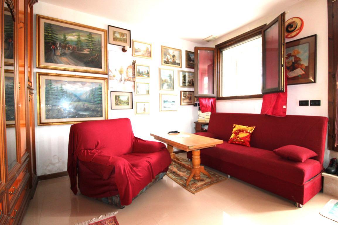 Casa indipendente in vendita a Cesena