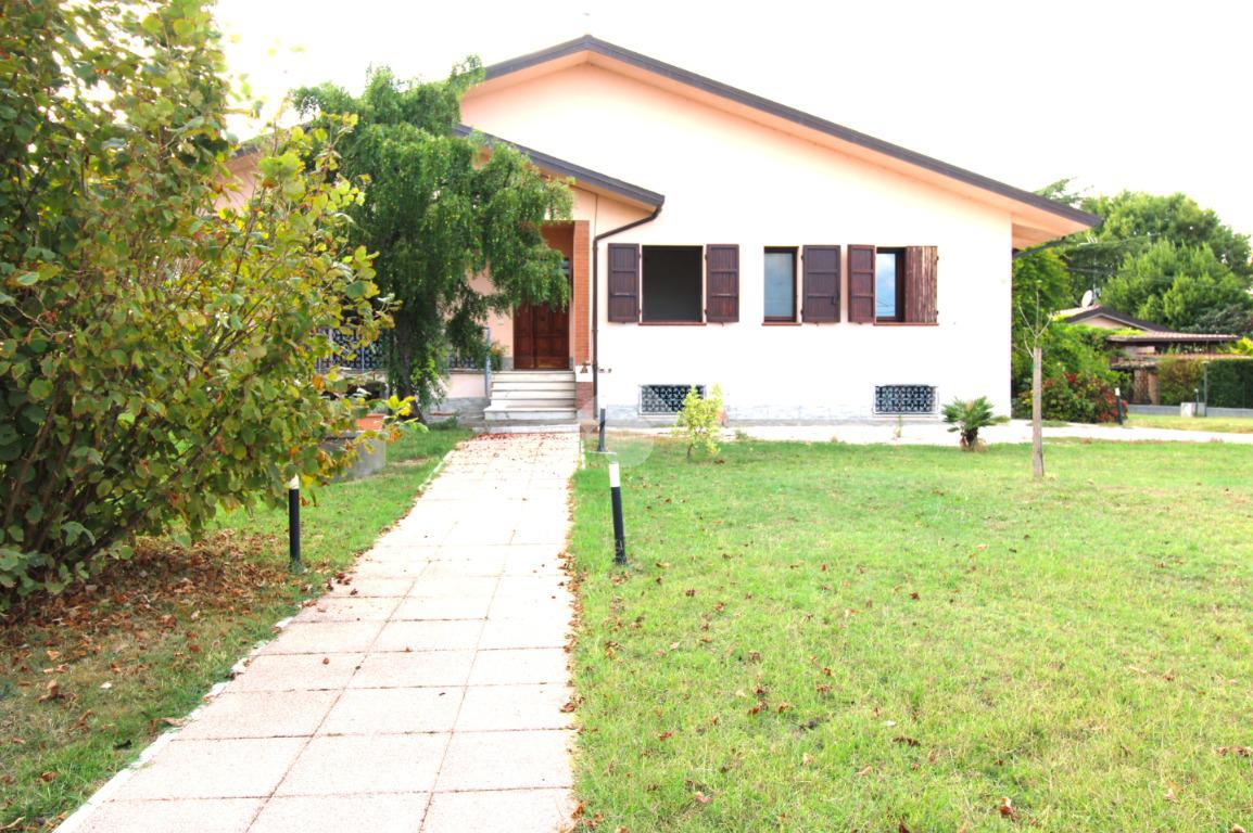 Casa indipendente in vendita a Cesena