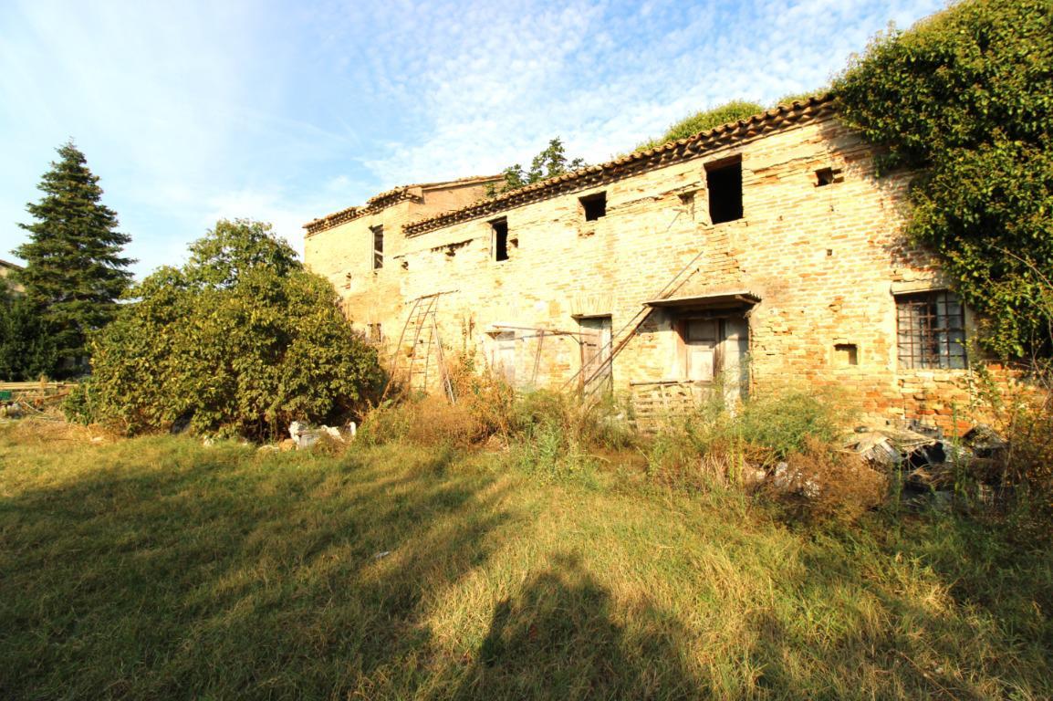 Casa indipendente in vendita a Cesena