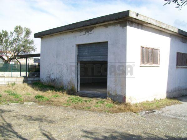 Magazzino in vendita a Catanzaro