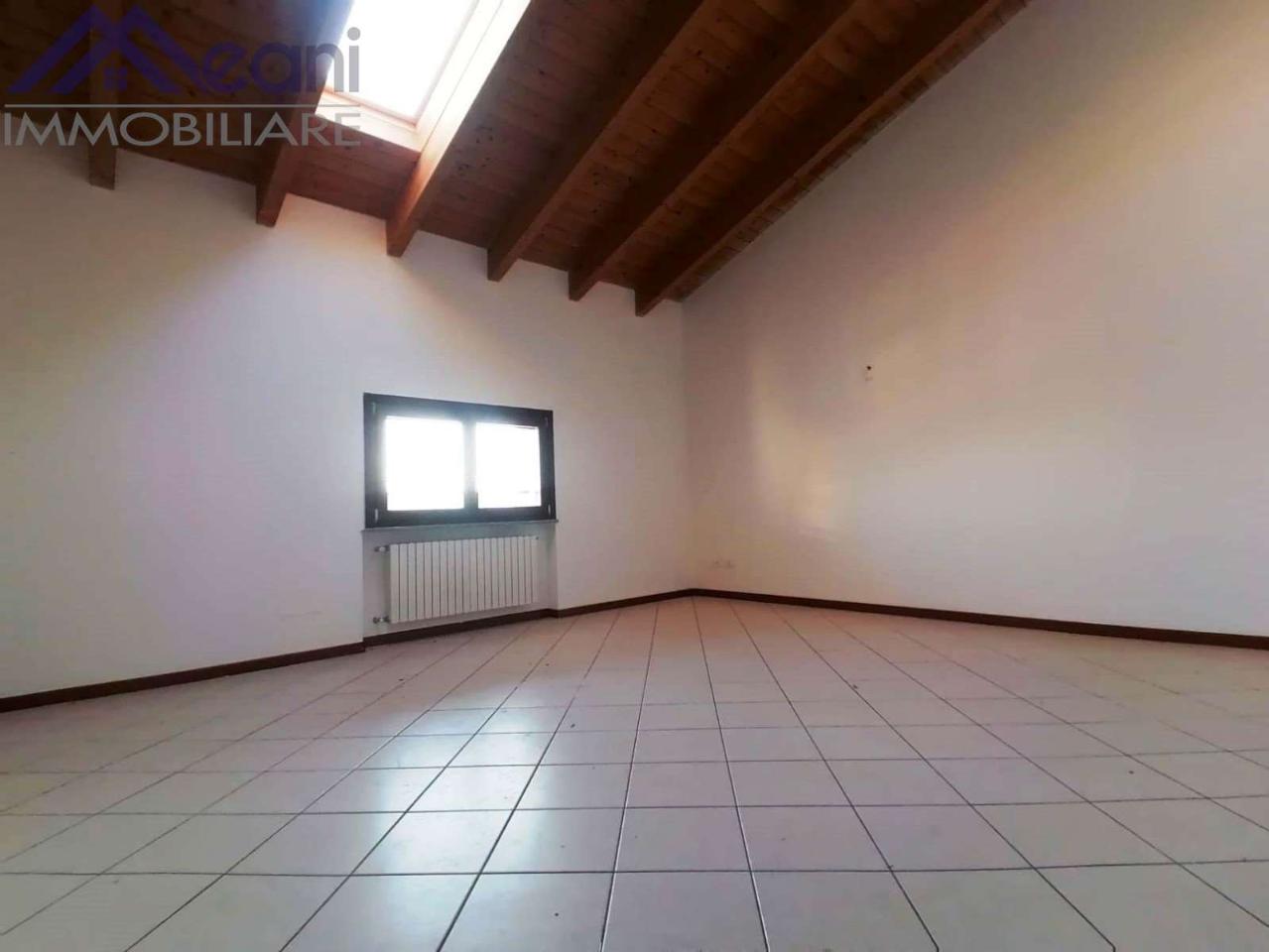 Appartamento in vendita a Landriano