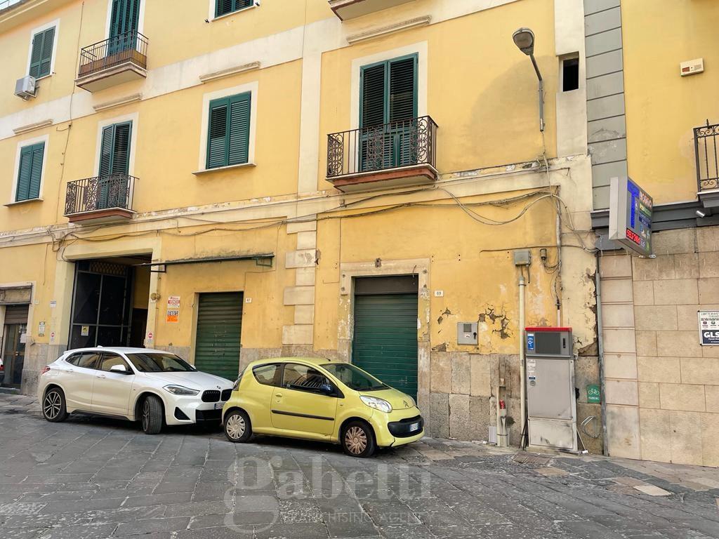 Negozio in vendita a Santa Maria Capua Vetere