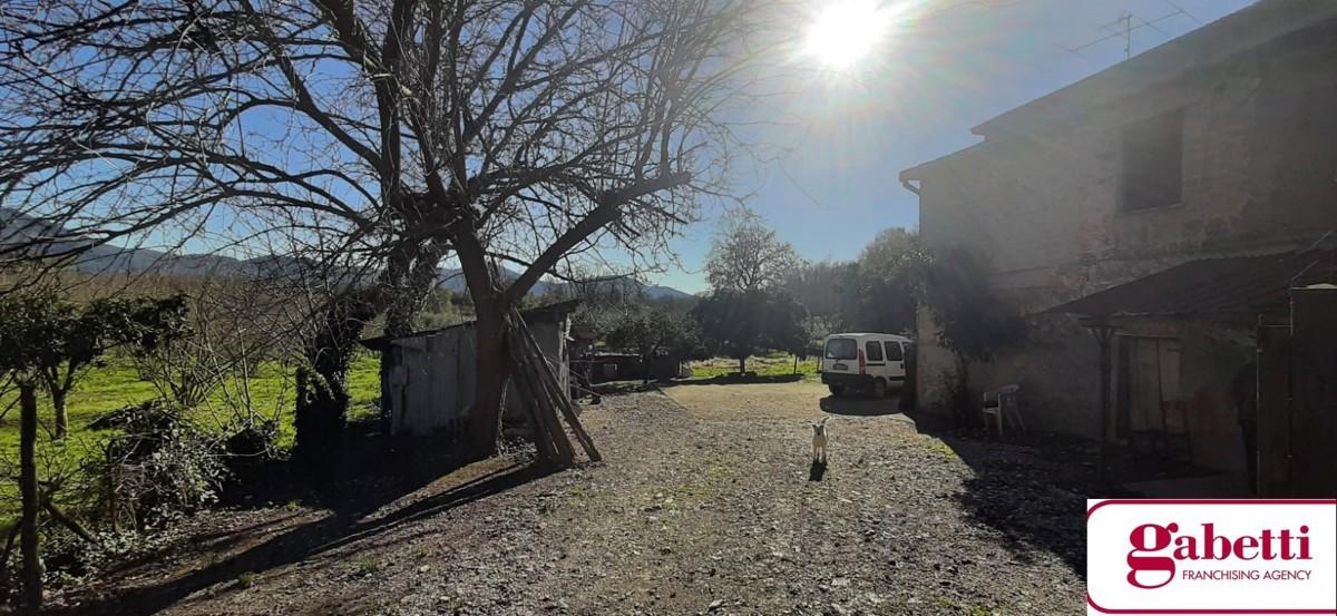 Rustico in vendita a Teano