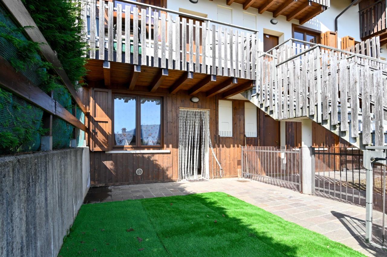 Appartamento in vendita a Selvino