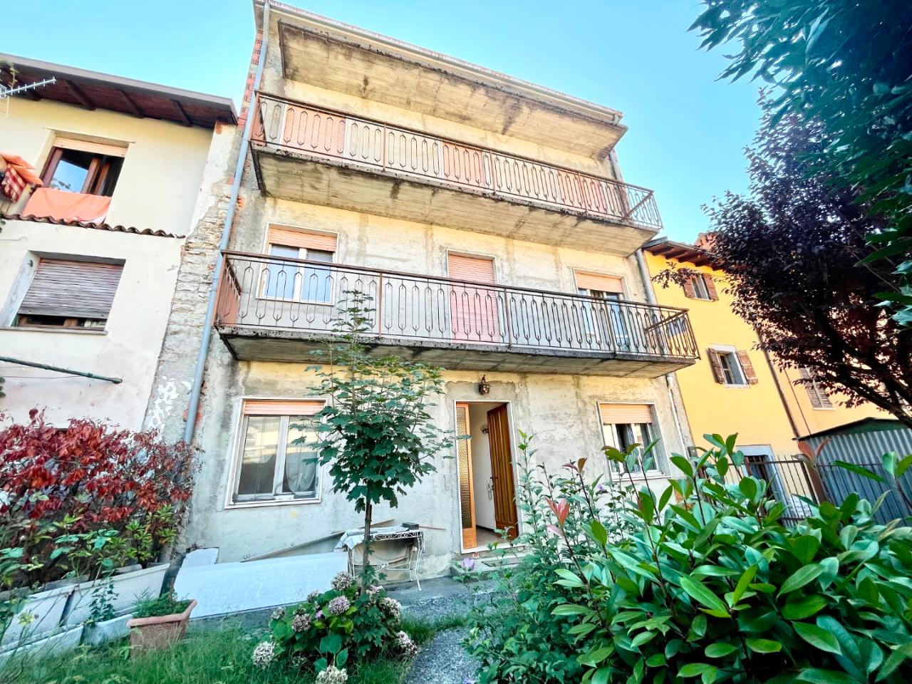 Casa indipendente in vendita a Albino