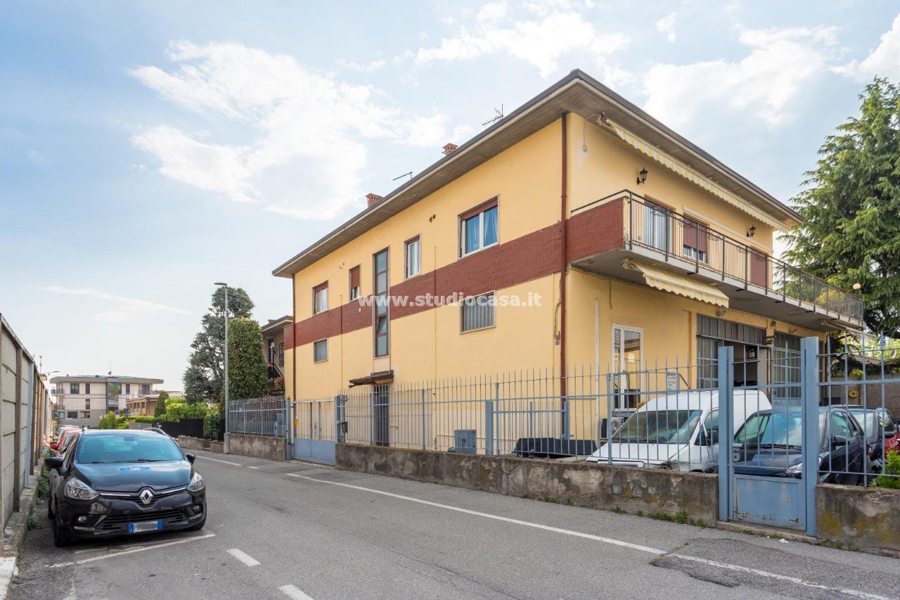 Trilocale in Via V. Carrara, Bergamo