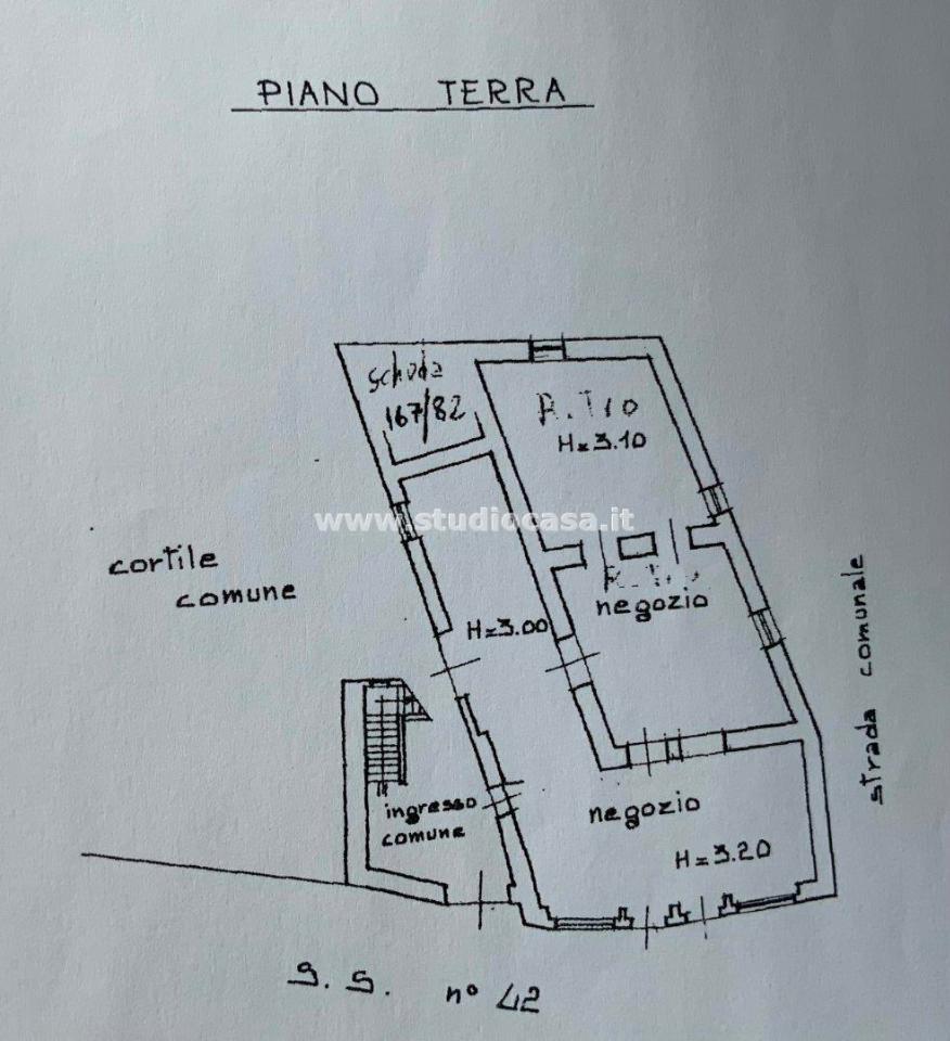 Negozio in vendita a Pianico