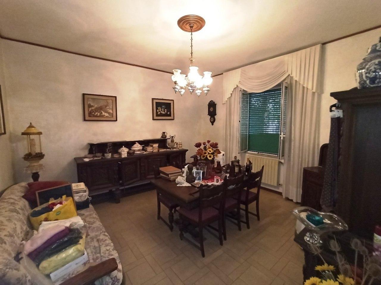 Appartamento in vendita a Sarzana