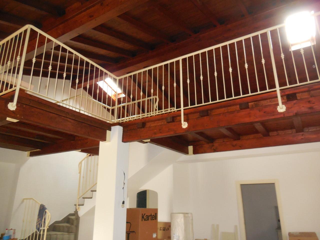 Villa in vendita a Sarzana