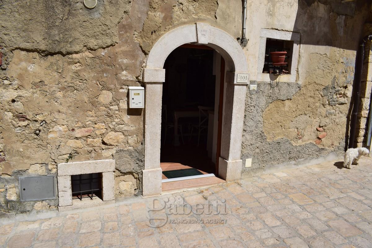 Trilocale in Via Baranello, Ferrazzano