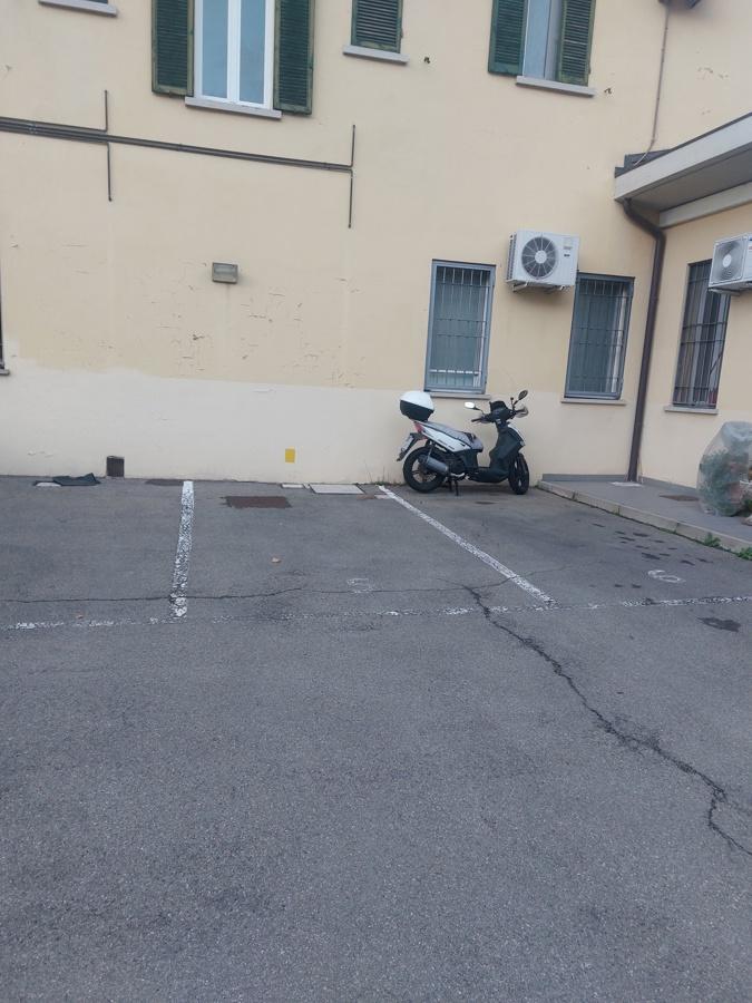 Box in vendita a Bologna