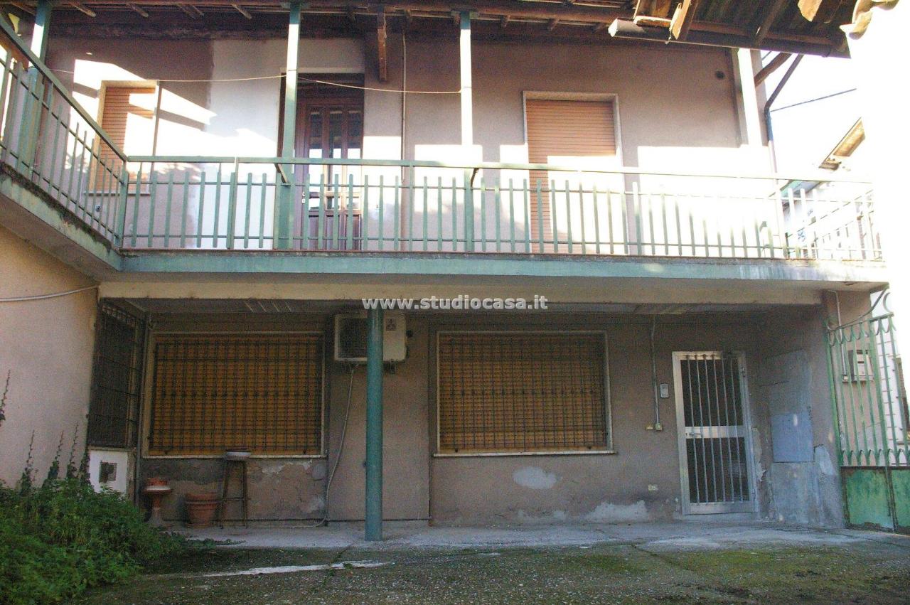 Rustico in vendita a Sergnano