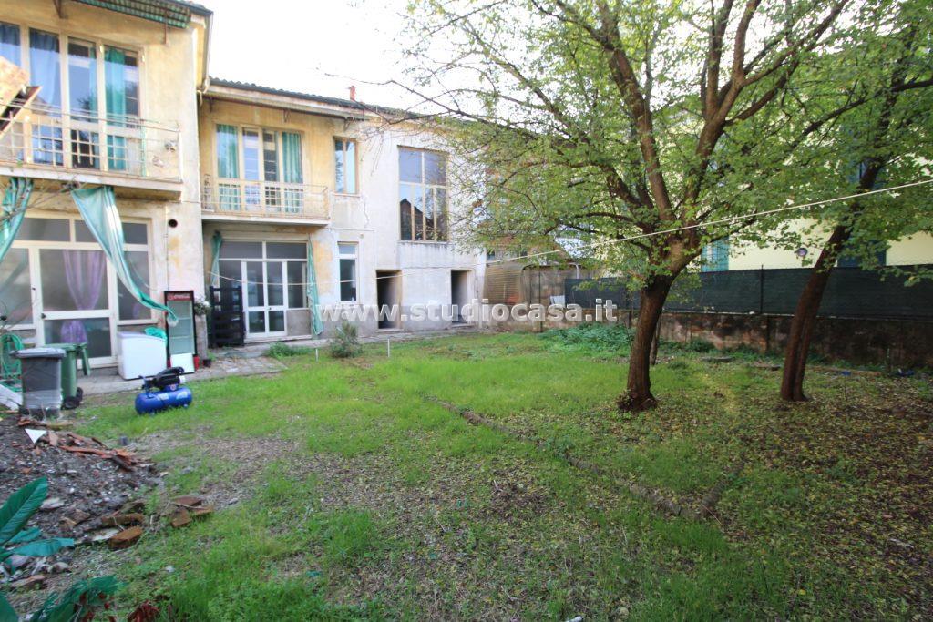 Casa indipendente in vendita a Crema