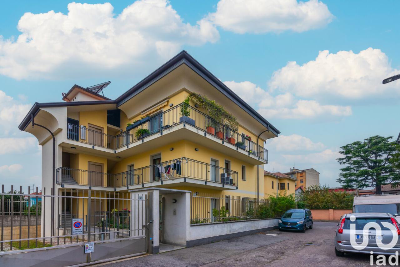 Appartamento in vendita a Rho