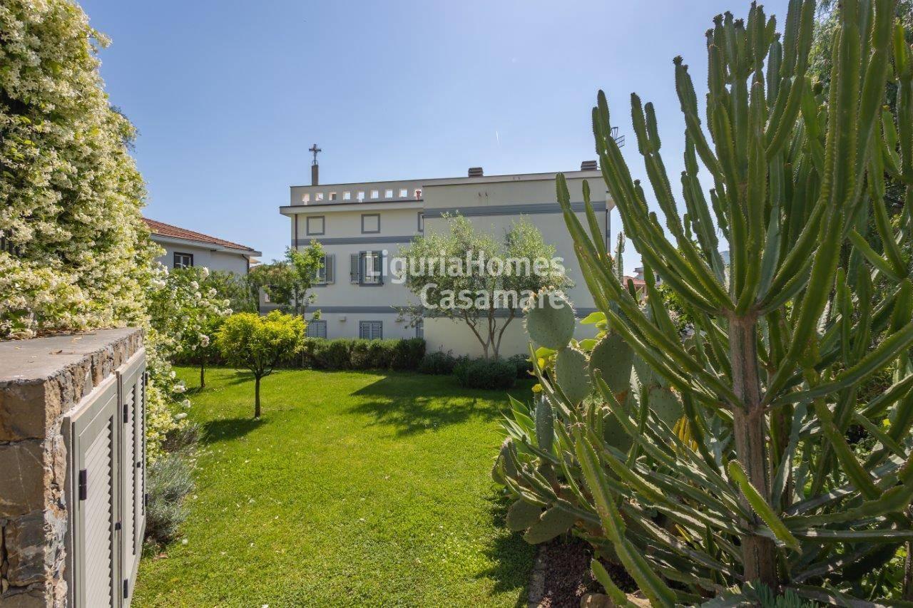 Villa in vendita a Ospedaletti