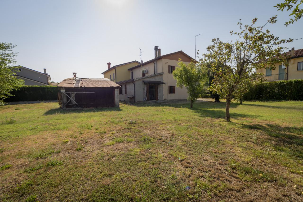 Terreno edificabile residenziale in vendita a Montegrotto Terme