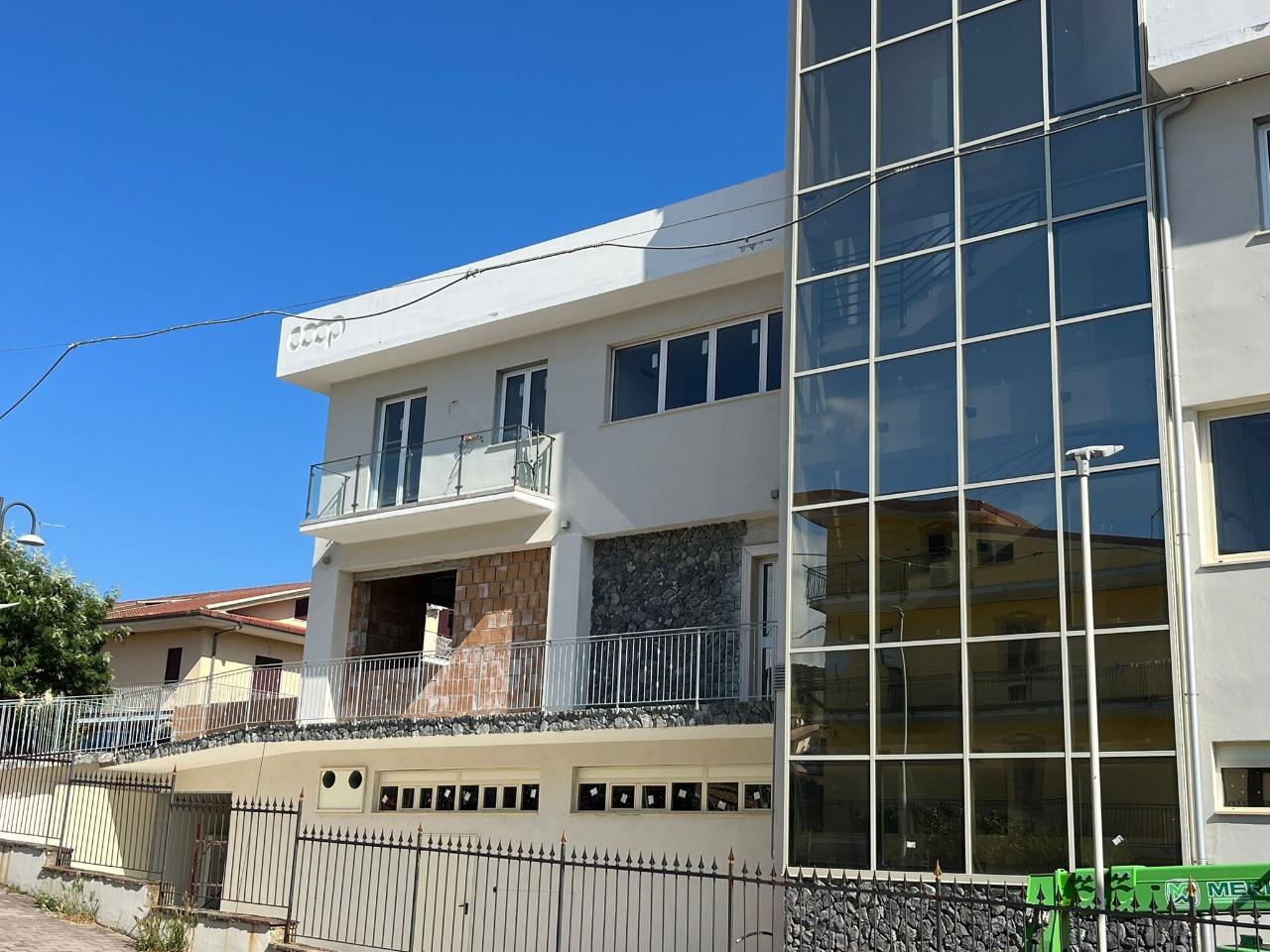 Appartamento in vendita a Falerna