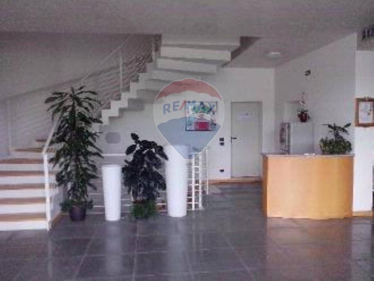 Capannone in vendita a Farra Di Soligo