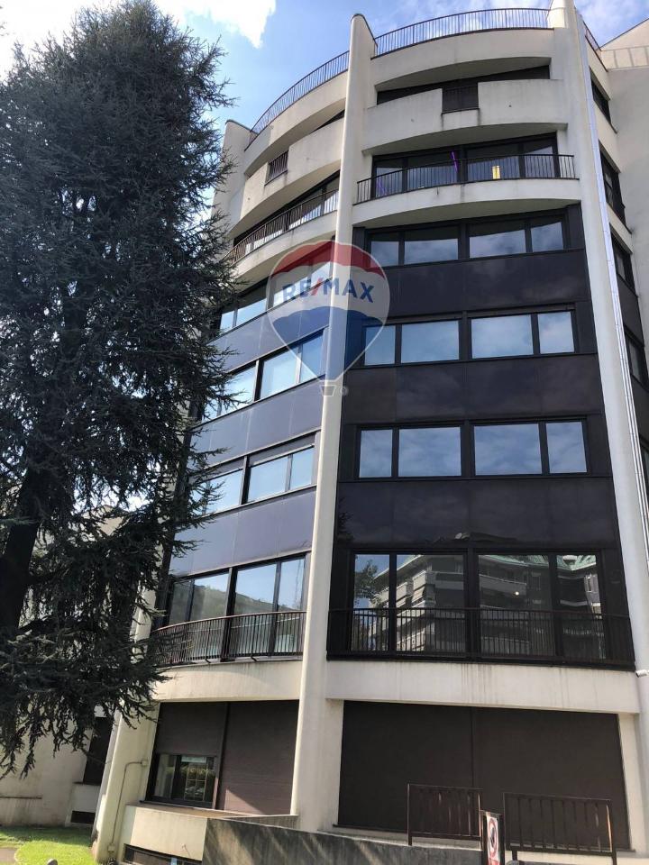 Magazzino in affitto a Cinisello Balsamo